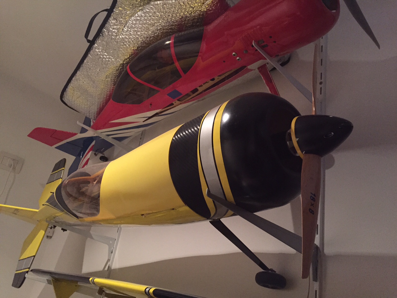 Biplano RC Pitts Python S12 60E (1370mm) - BaroneRosso.it - Forum ...